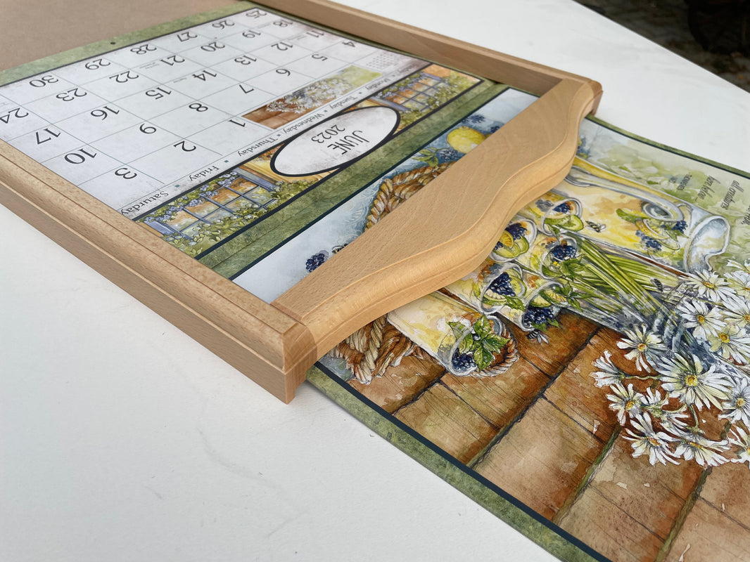 WALL CALENDAR FRAMES – The Lang Store